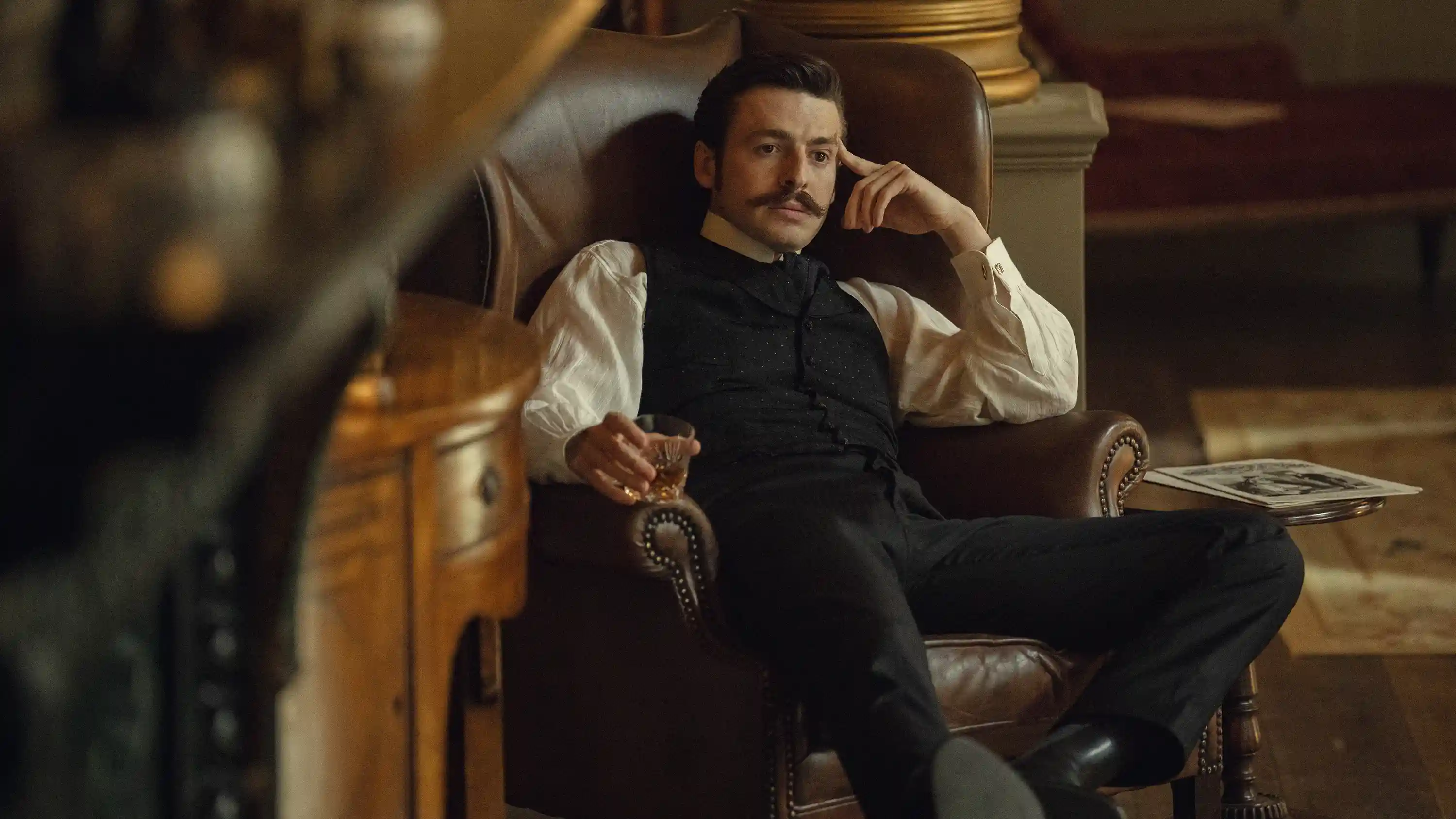 House of Guinness Season 1 - Anthony Boyle as Arthur Guinness | Moviefone