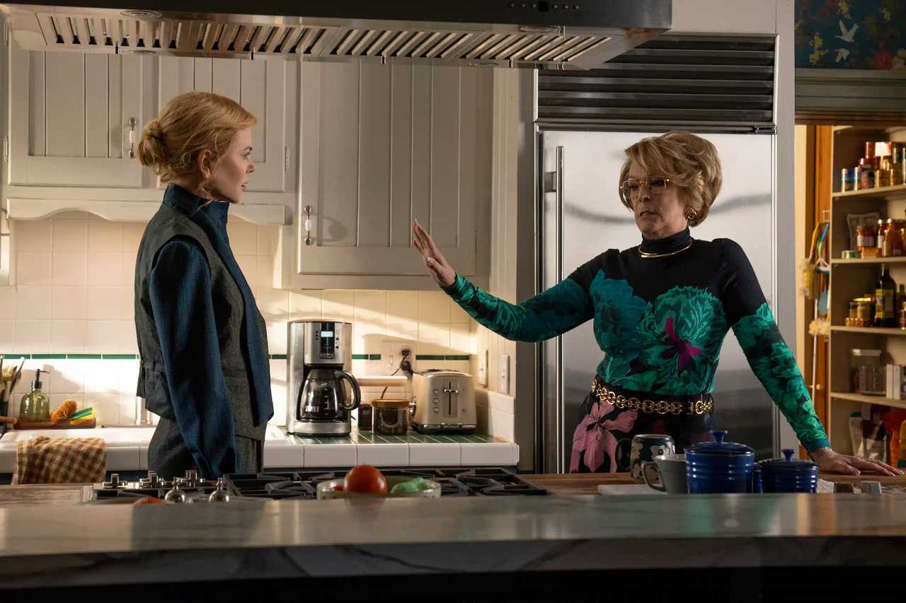 Scarpetta Season 1 - First Look at Nicole Kidman and Jamie Lee Curtis ...