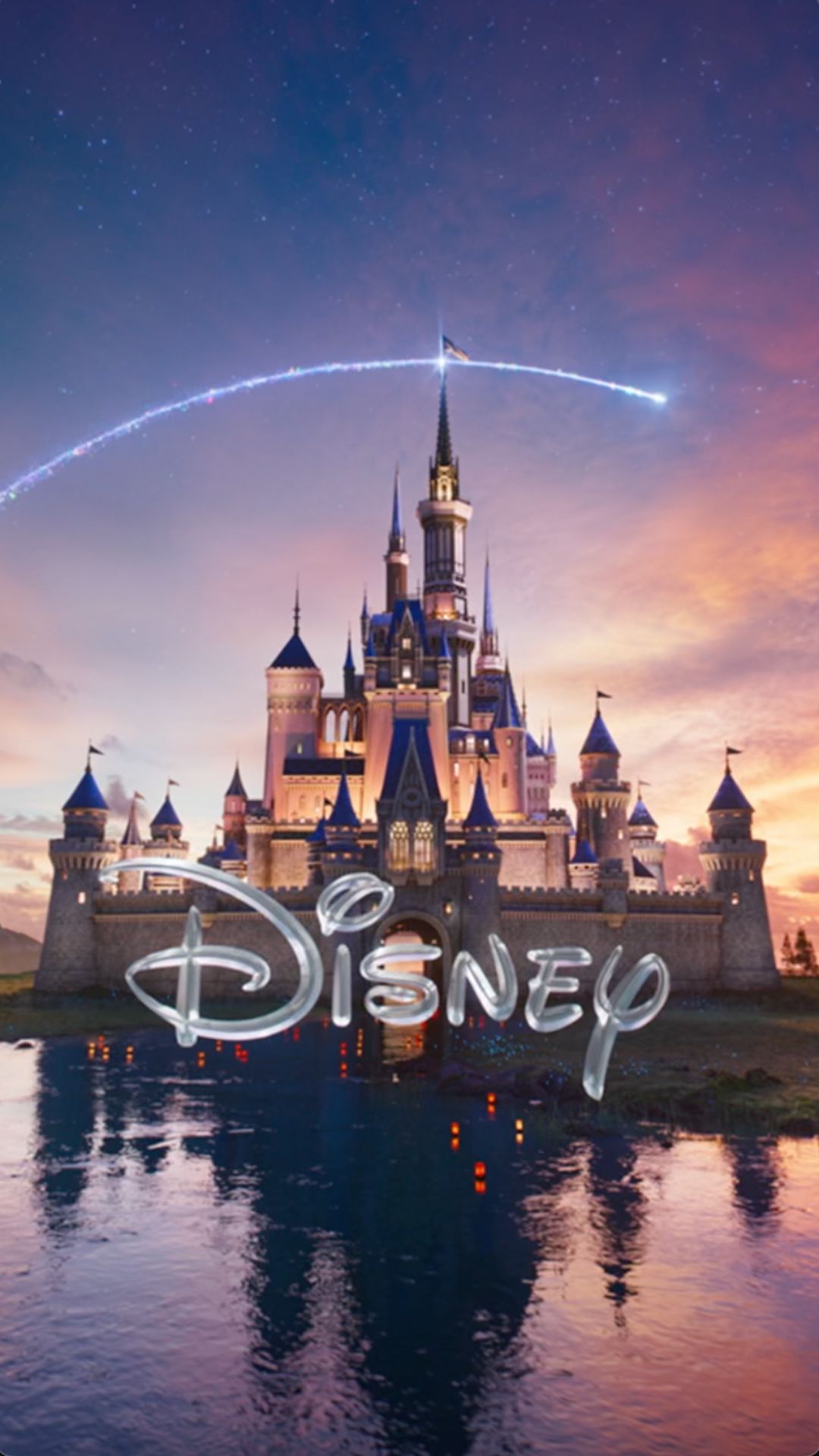 Elio - Going to the Movies | Moviefone