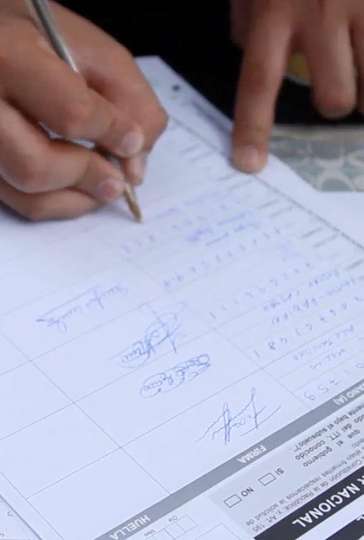 Toroboro: La Consulta Popular Streaming - Where to Watch Online | Moviefone