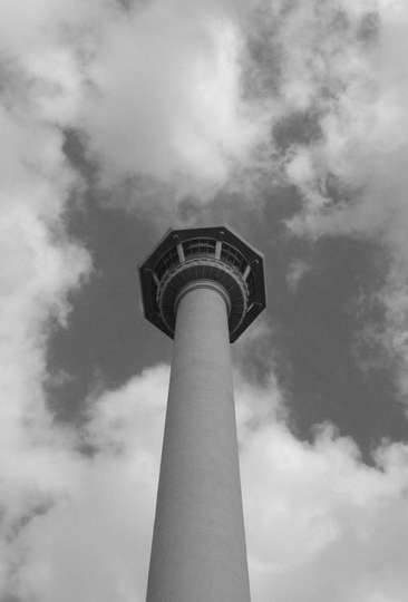 925 Pieces of Busan Tower - Where to Watch | Moviefone